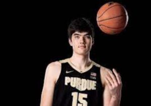 Who are Glen and Julia Edey Parents of Zach Edey – MACG Magazine