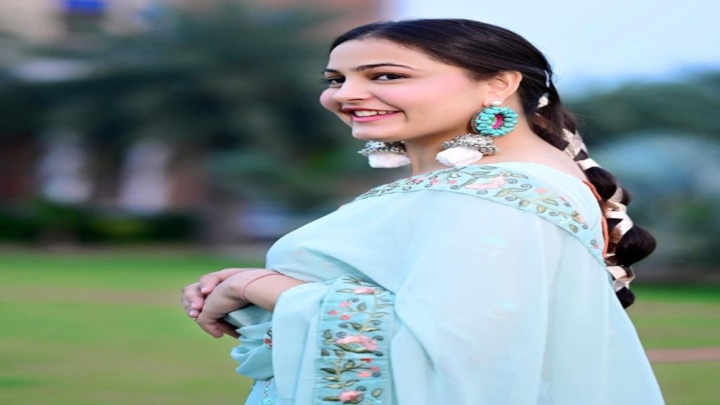 Malika Kaliraman Age, Height, Wiki, Husband, Instagram – MACG Magazine